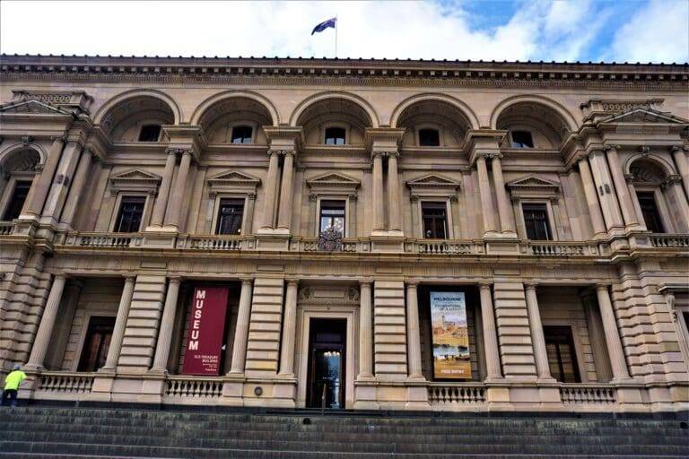 Melbourne Travel Tips and Costs (2026): Where to Stay & What to Budget